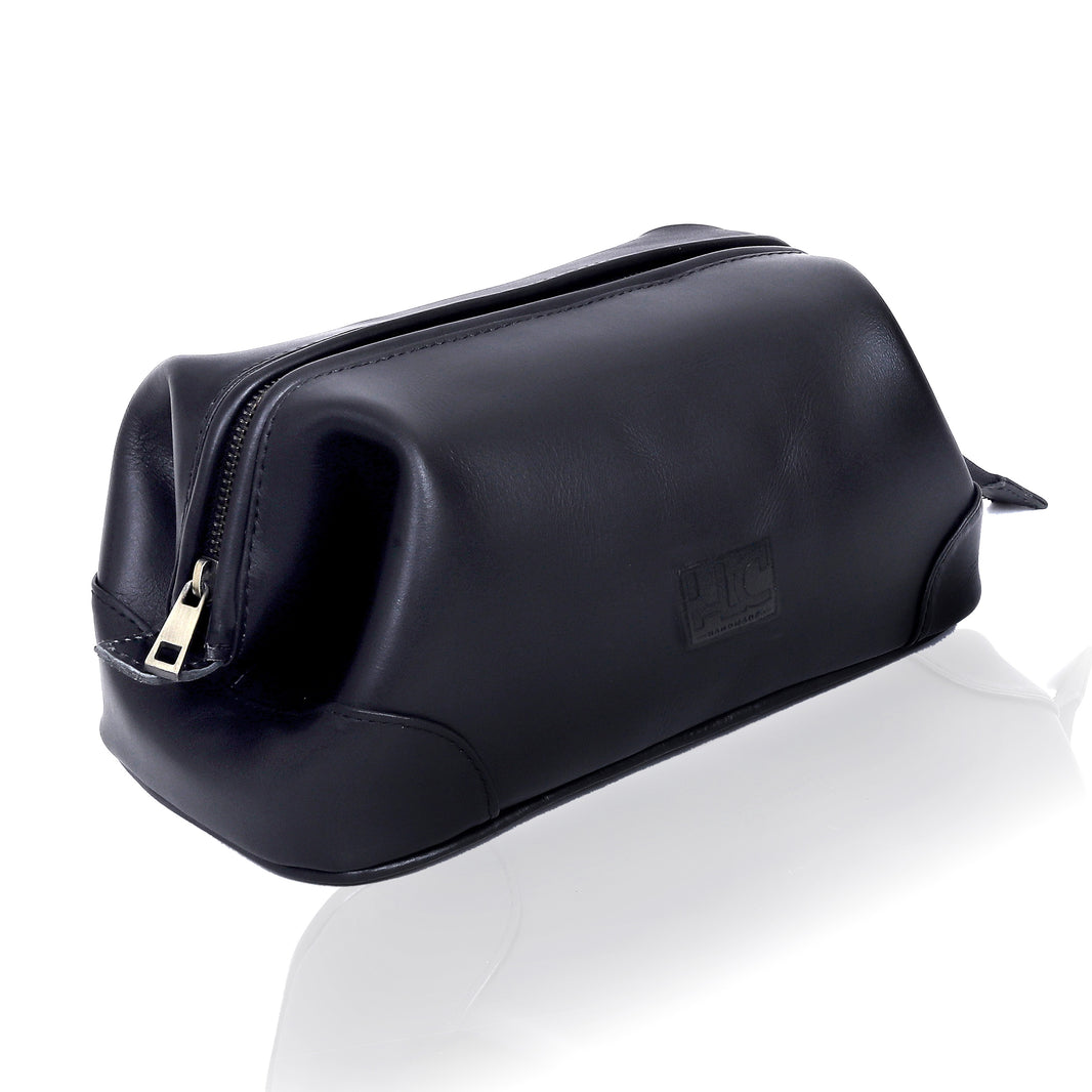 Leather Toiletry Bags & Leather Dopp Kits